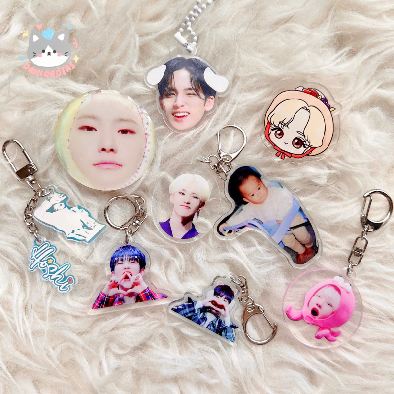 Jual [ 🇰🇷 READY] Seventeen Keychain Keyring Pin (Hoshi / Mingyu ...