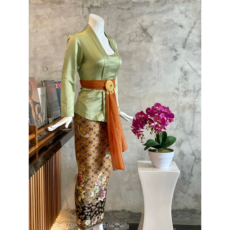 Jual Kebaya Katun Silk | Shopee Indonesia