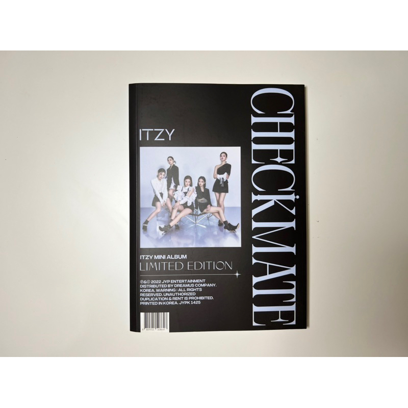 Jual Album ITZY Checkmate (Limited Edition) UNSEALED - Yeji, Lia ...