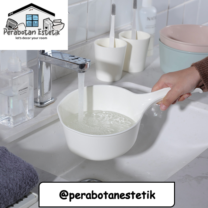 Jual Gayung Estetik / Gayung Mandi Putih Kayu / Gayung Putih Wooden ...