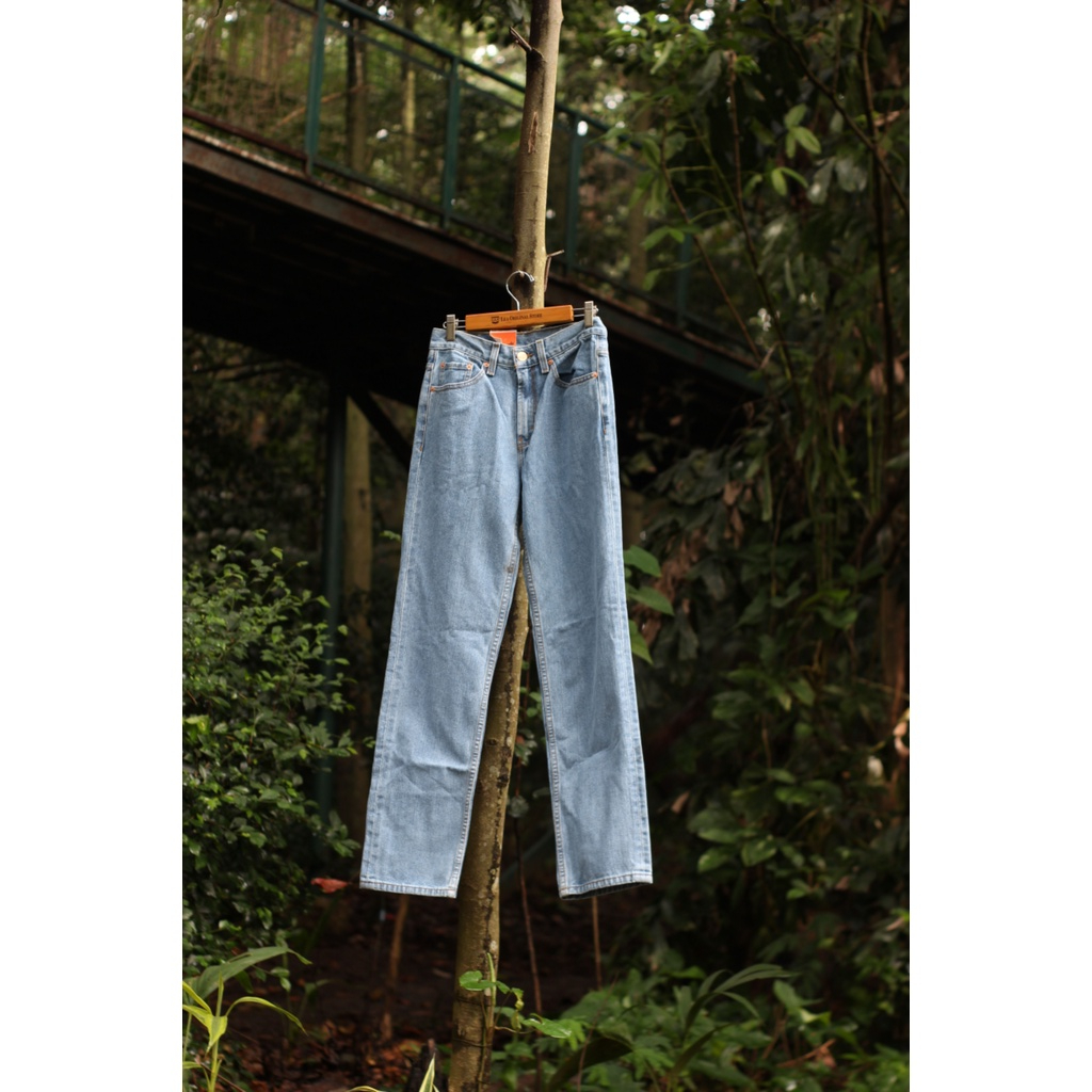 Jual Lea jeans reguler fit original 606.82.23.90 | Shopee Indonesia