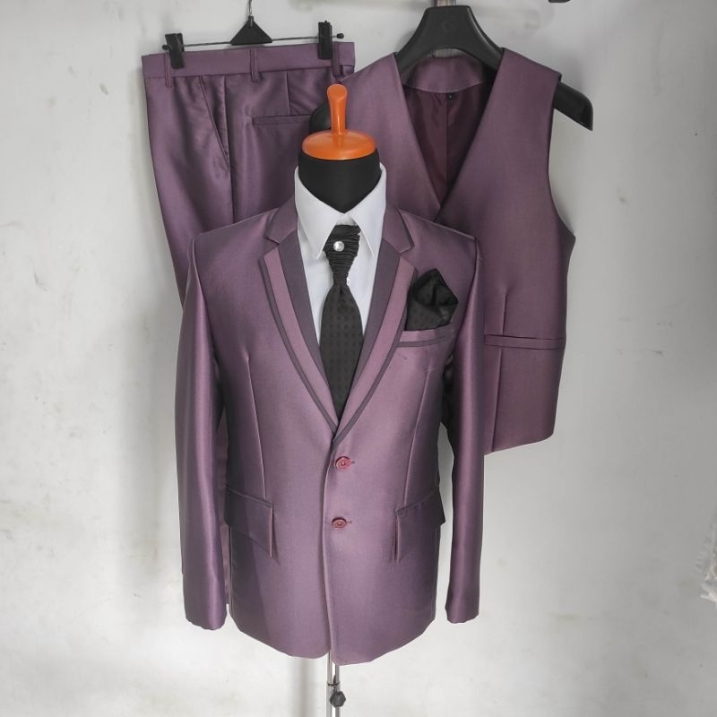 Jual Harga Paket 1 set ( Jas, celanan, rompi, dasi dan saputangan nya) Jas semi woll kilap Jas ...