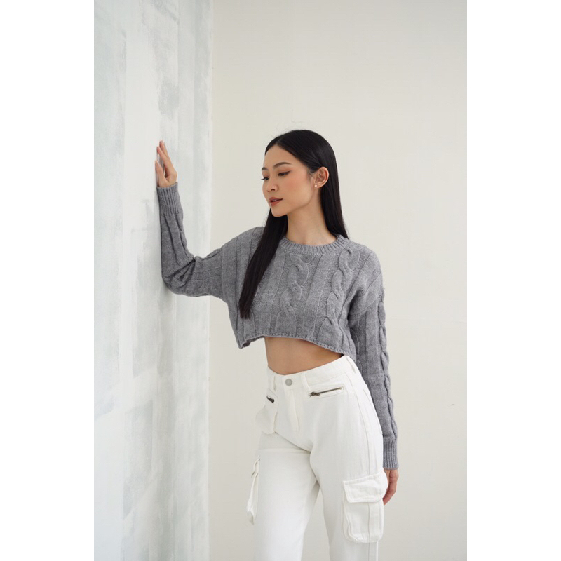 Jual ANNE SWEATER | Shopee Indonesia