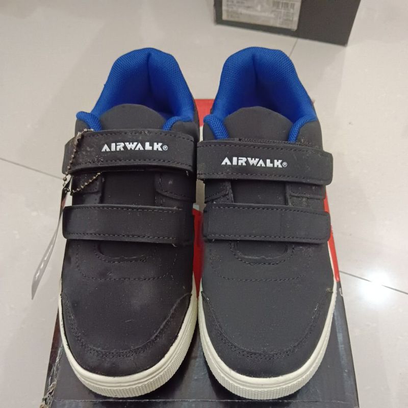 Jual Sepatu Airwalk Kite JR (B) | Shopee Indonesia