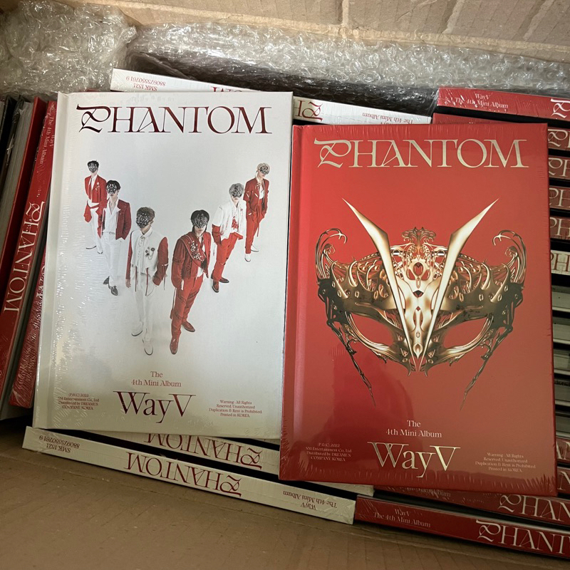 Jual WAYV the 4th mini album [ PHANTOM ] PHOTOBOOK ver | Shopee Indonesia