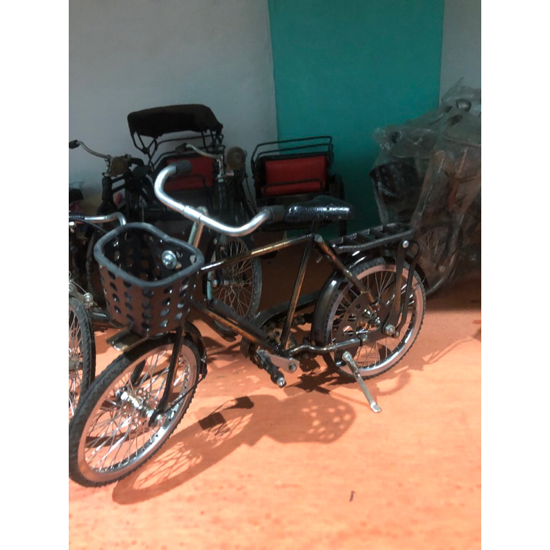 Jual Miniatur Sepeda Miniatur Becak Antik Pajangan Hiasan Meja Barang ...