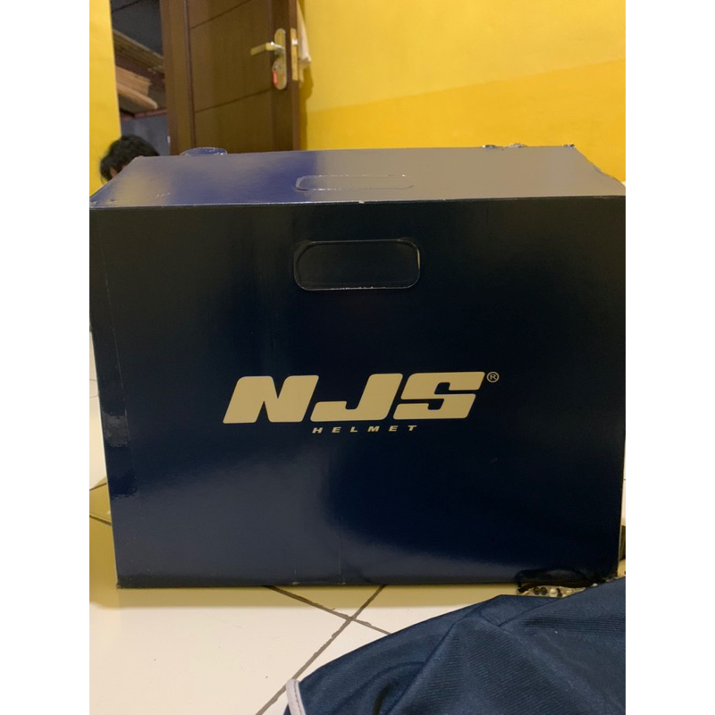 Jual Box Helm NJS Kairoz lengkap!! | Shopee Indonesia