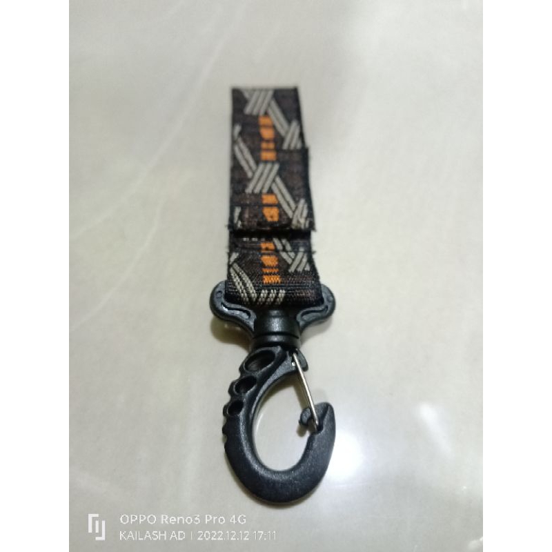 Jual Hanger Webbing Velcro Dengan Hook Gantung Universal Untuk Hanging ...