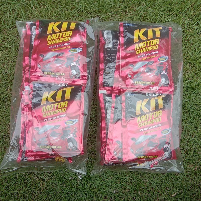 Jual (12 Sachet) Kit Shampo Merah Sabun Cuci Wax Motor Mobil Plus ...