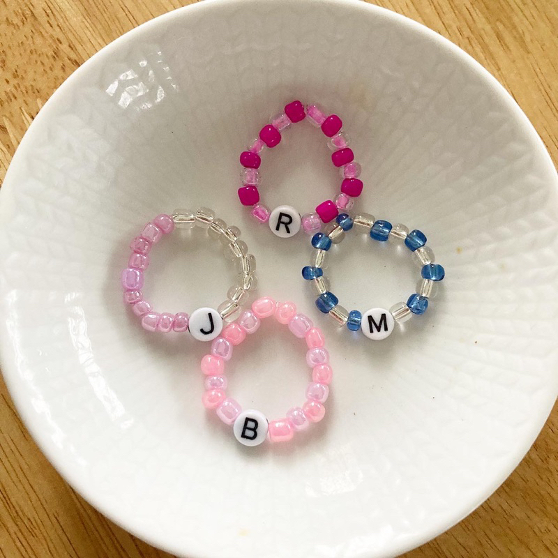 Jual Beaded Rings KPOP inisial nama | Shopee Indonesia
