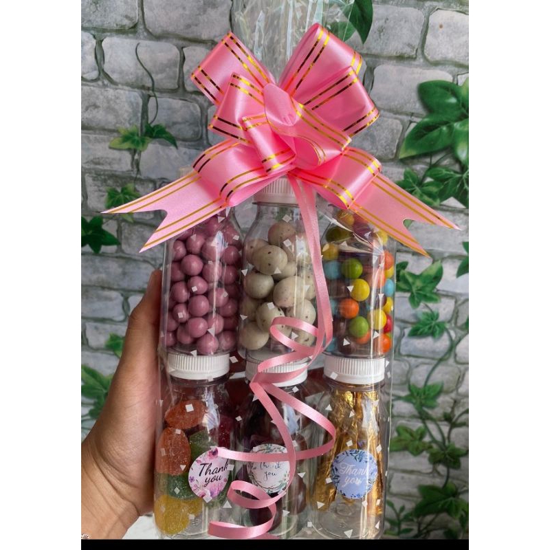 Jual hampers coklat/parcel coklat lagie 6 toples | Shopee Indonesia