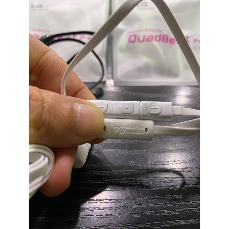 Jual HF LG QuadBeat Pro headset LG Original 100% Mega Bass HF Premium ...
