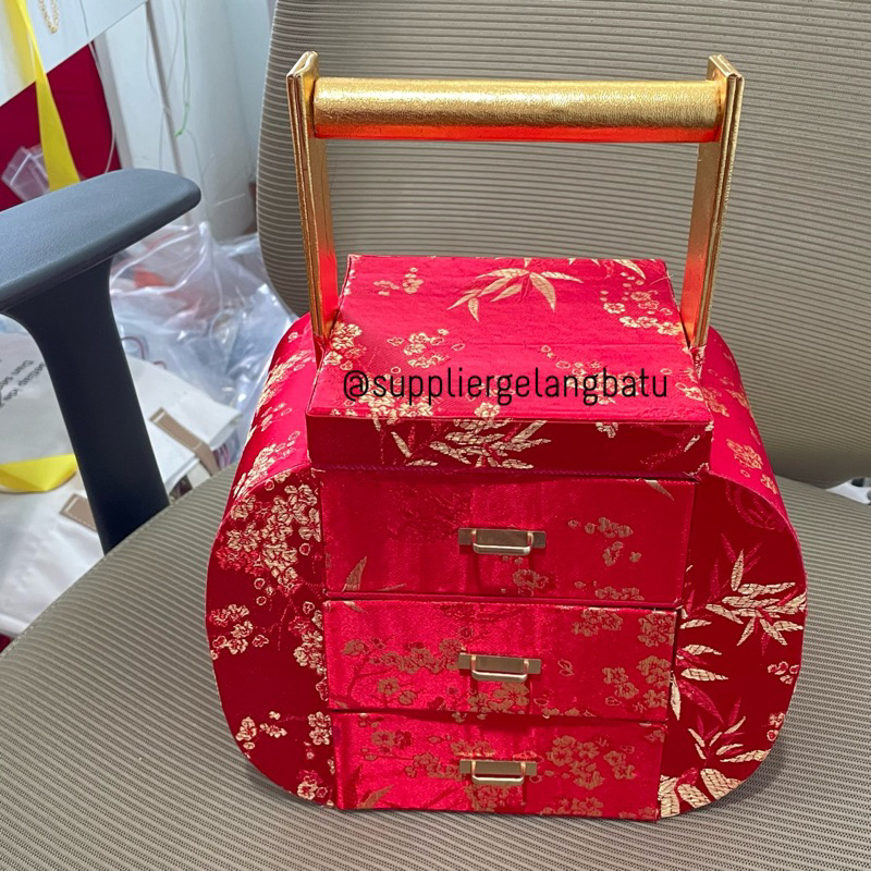 Jual BOX KUE kering imlek toples 350 gram laci 3 cheongsam merah ...