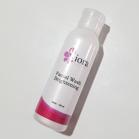 Jual IORA FACIAL WASH BRIGTHENING PEMBERSIH MUKA 100ML | Shopee Indonesia