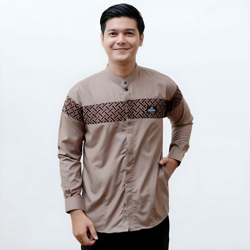 Jual Baju Koko Pria Dewasa Lengan Panjang Motif Kobata Qynang Kombinasi Batik Terbaru | Shopee ...