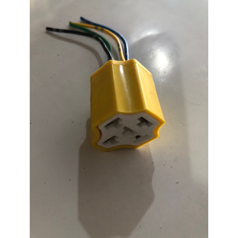 Jual SOCKET CABLE RELAY CERAMIC - SOKET RELAY KLAKSON & LAMPU KAKI 4 ...
