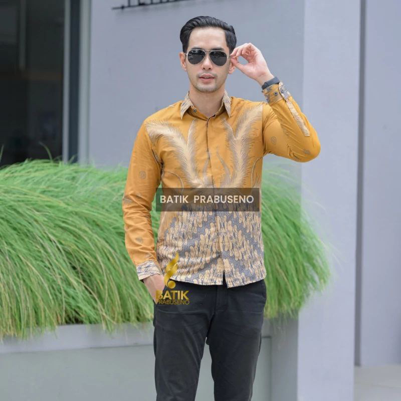 Jual Motif Daniswara Batik Pria Premium Lengan Panjang Modern dan ...