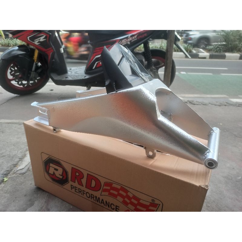 Jual Swingarm model R15 GSX 150 series silver | Shopee Indonesia