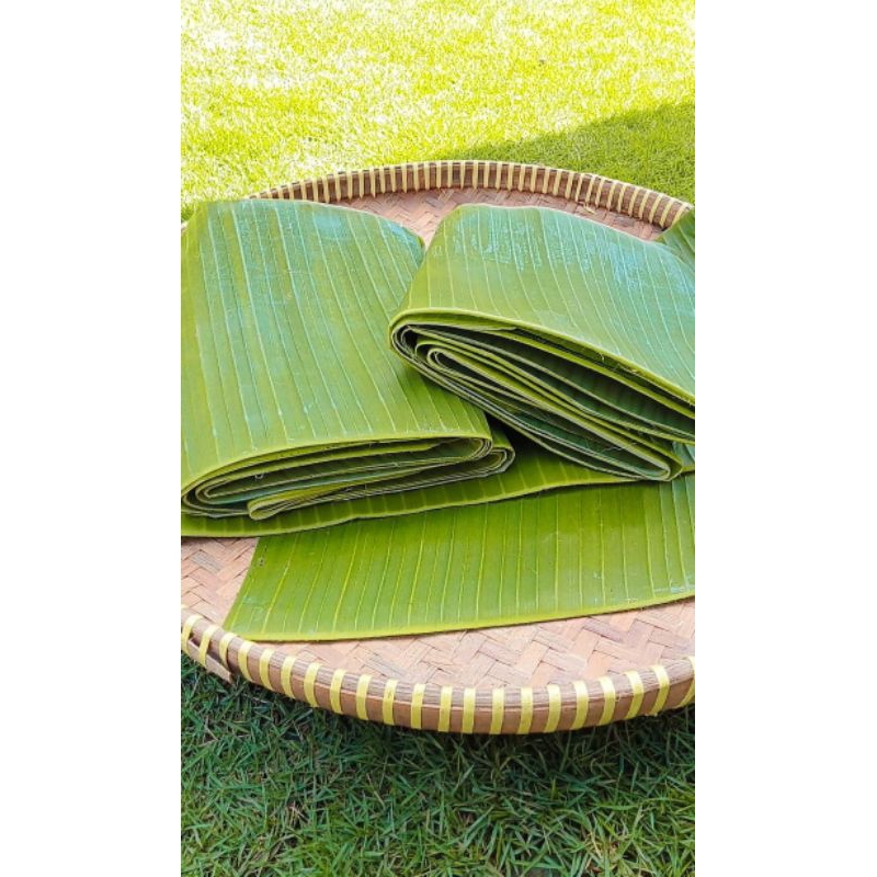 Jual DAUN PISANG SEGAR JUAL PERIKAT(5-6Lembar Daun pisang) | Shopee ...