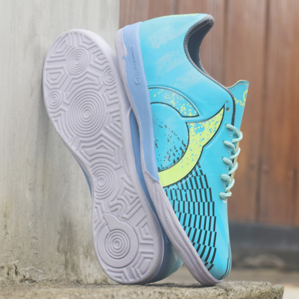 Jual Sepatu Futsal Ortuseight Catalyst Bima Grade Ori Terbaru Sepatu ...