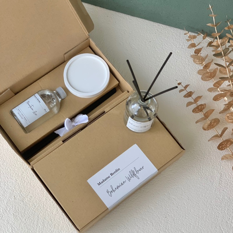 Jual Giftset Reed Diffuser 100ml dengan Tatakan | Pengharum Ruangan ...