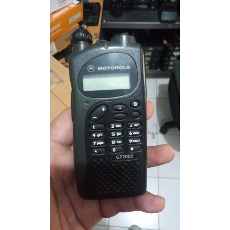 Jual HT MOTOROLA GP2000 ISTIMEWA VHF GP 2000 VHF | Shopee Indonesia