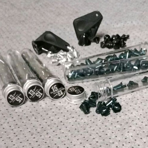 Jual STUD keys/kunci pul sepatu bola / STUD pul sepatu bola NK,ads,spc ...