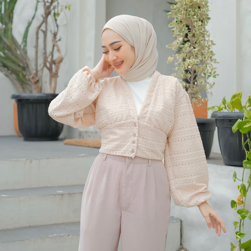 Jual Eira Outer Crop | Shopee Indonesia