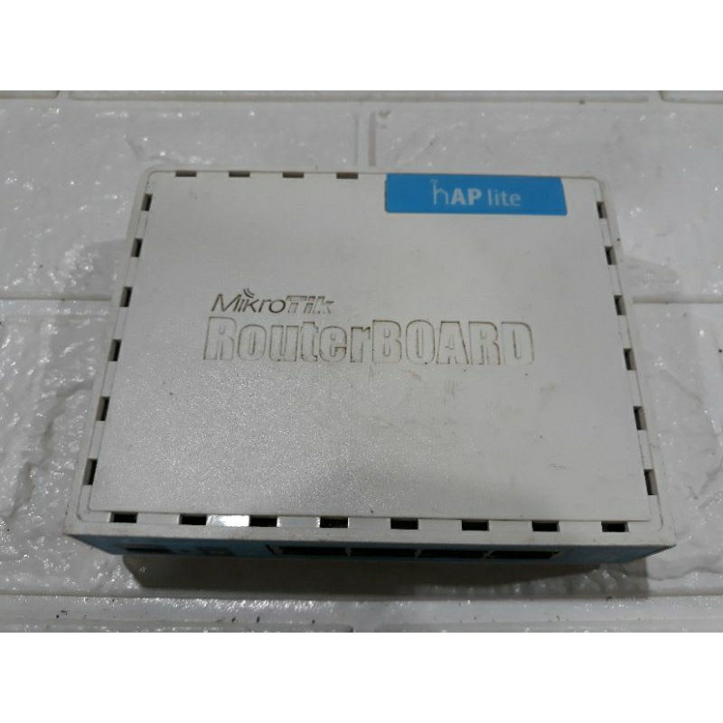 Jual Mikrotik RouterBoard HAPLITE RB941-2nD Normal | Shopee Indonesia