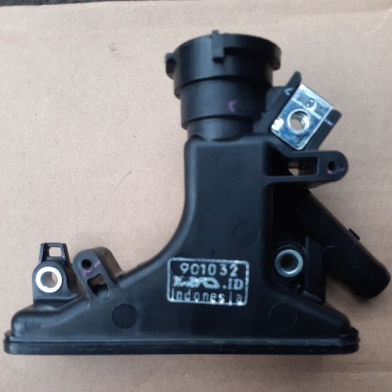 Jual Kepala bagian atas radiator vario 160 pnp vcx 160 original ...