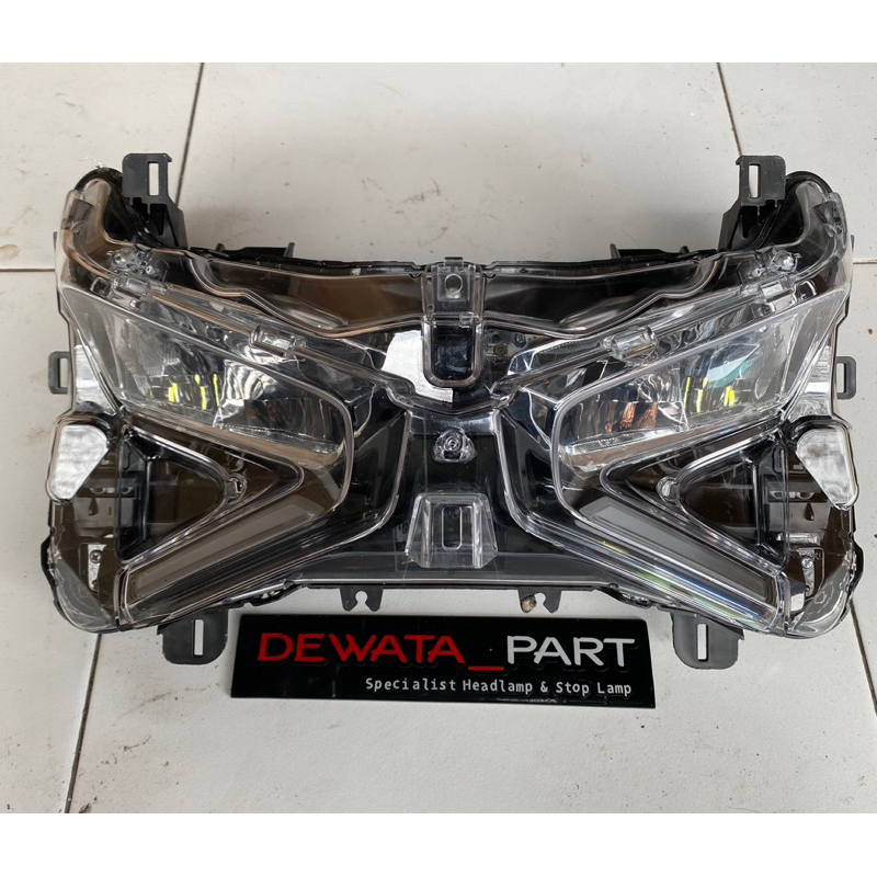 Jual HeadLamp Reflektor Lampu depan Yamaha Xmax new 2023 Original ...