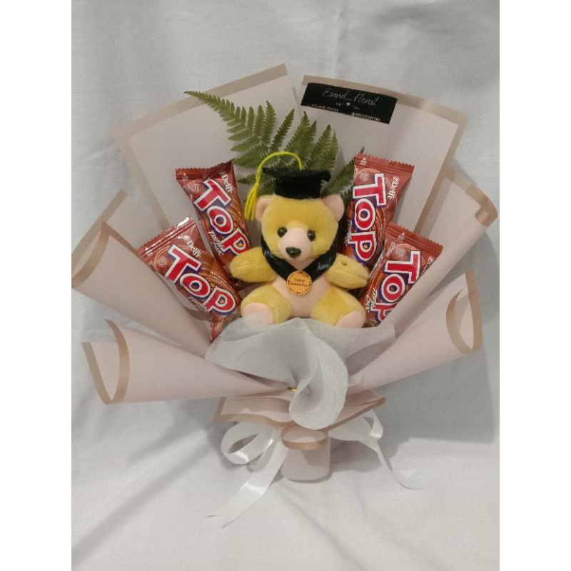 Jual Boneka wisuda buket Graduation Buket boneka murah buket Snack ...