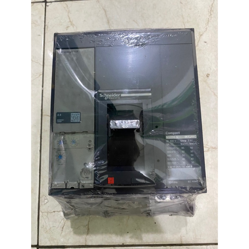 Jual Mccb NS800N 800A 3poll schneider | Shopee Indonesia