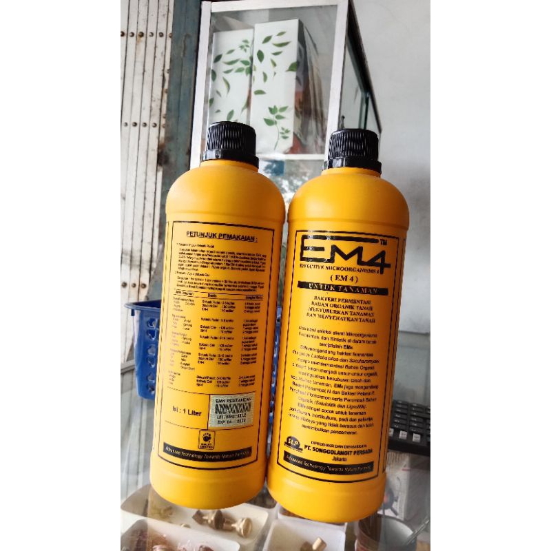 Jual Pupuk organik EM4 pertanian 1L | Shopee Indonesia