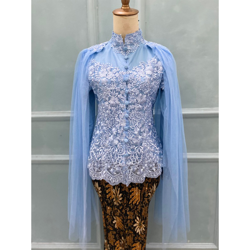 Jual kebaya wisuda full furing /kebaya pagar ayu/kebaya tunangan ...