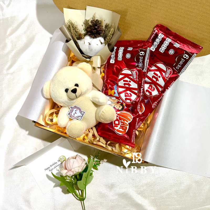 Jual SWEETKIT HAMPERS Kado Cokelat Hadiah Ulang Tahun Anniversary ...