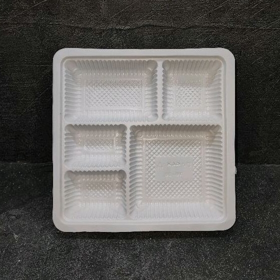 Jual Sekat Mika 20x20 Putih Susu 5 Sekat 50 pcs Dus Nasi | Shopee Indonesia