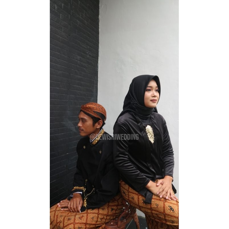 Jual Baju prewedding/kebaya bludru sepantat dan beskap solo bordir ...