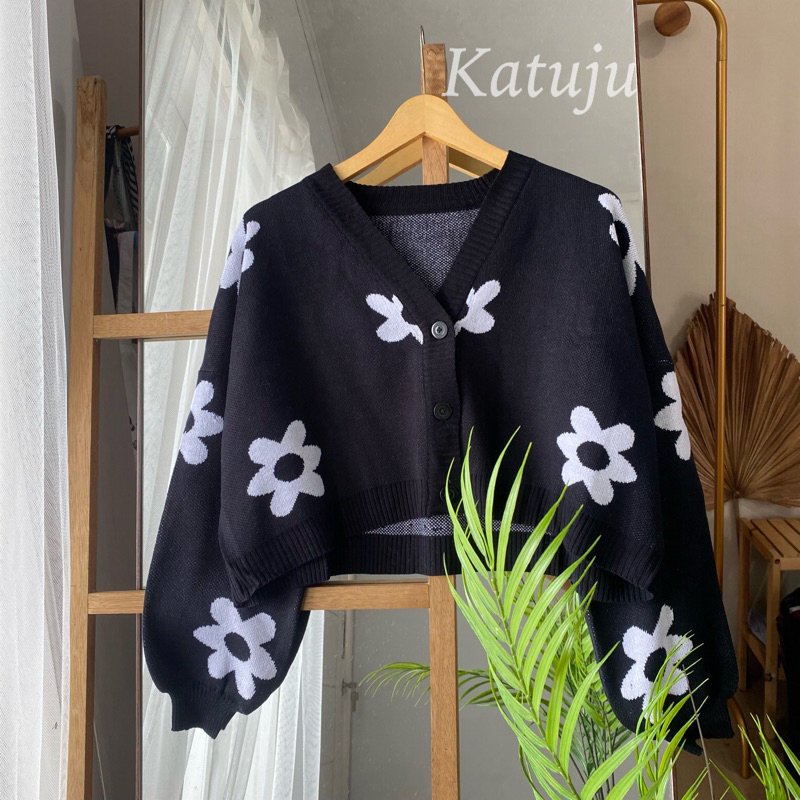 Jual CARDIGAN CROP RAJUT MOTIF BUNGA FLY | Shopee Indonesia