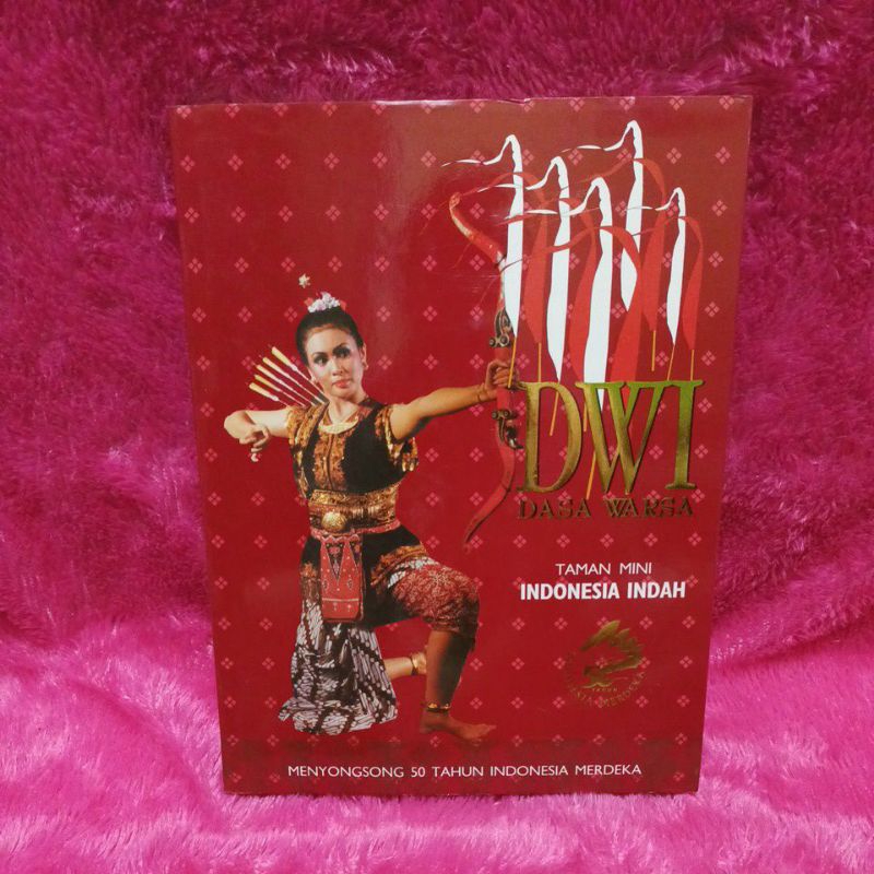 Jual buku dwi dasa warsa taman mini indonesia indah | Shopee Indonesia