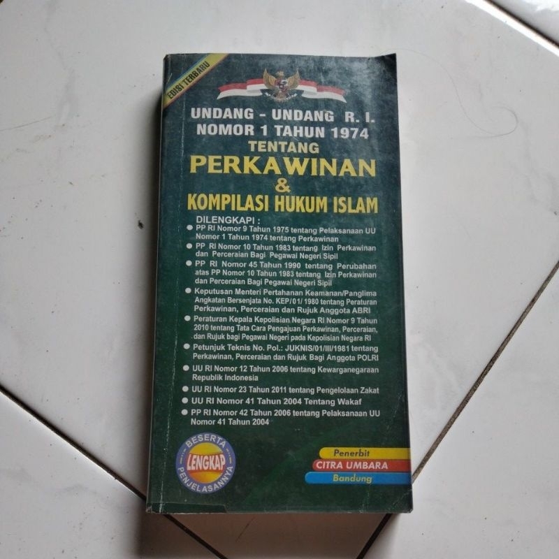 Jual undang undang R.I nomor 1 tahun 1974 tentang perkawinan dan kompilasi hukum Islam | Shopee ...