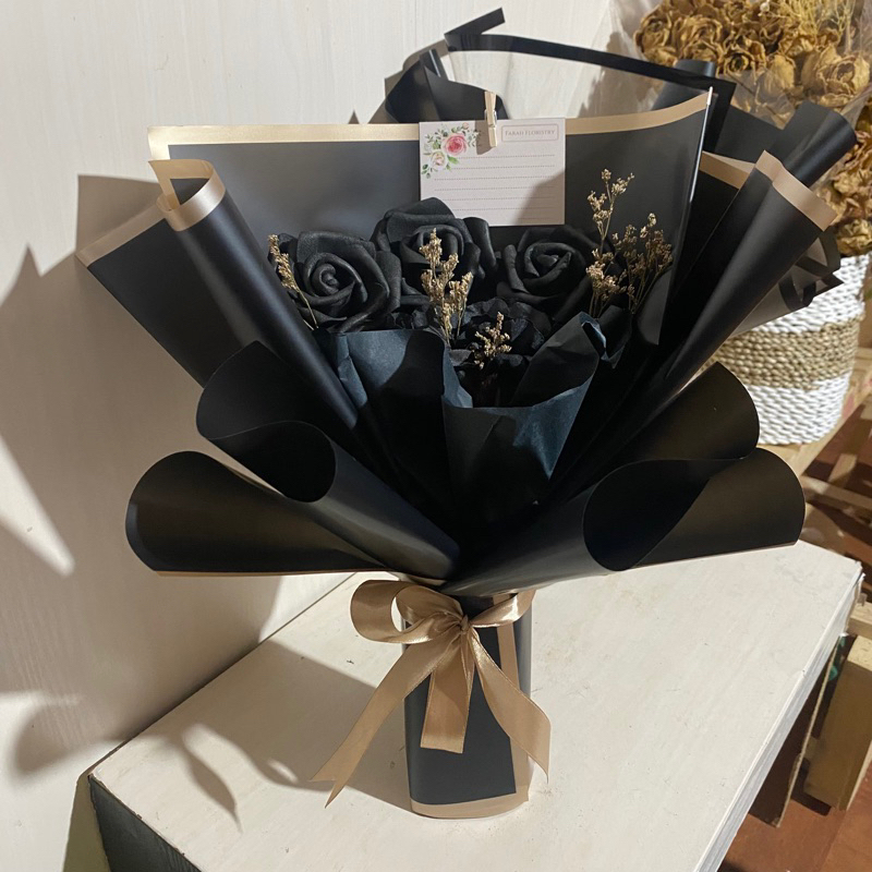 Jual Bouquet bunga Artificial/PALSU| Buket bunga wisuda hitam | buket ...