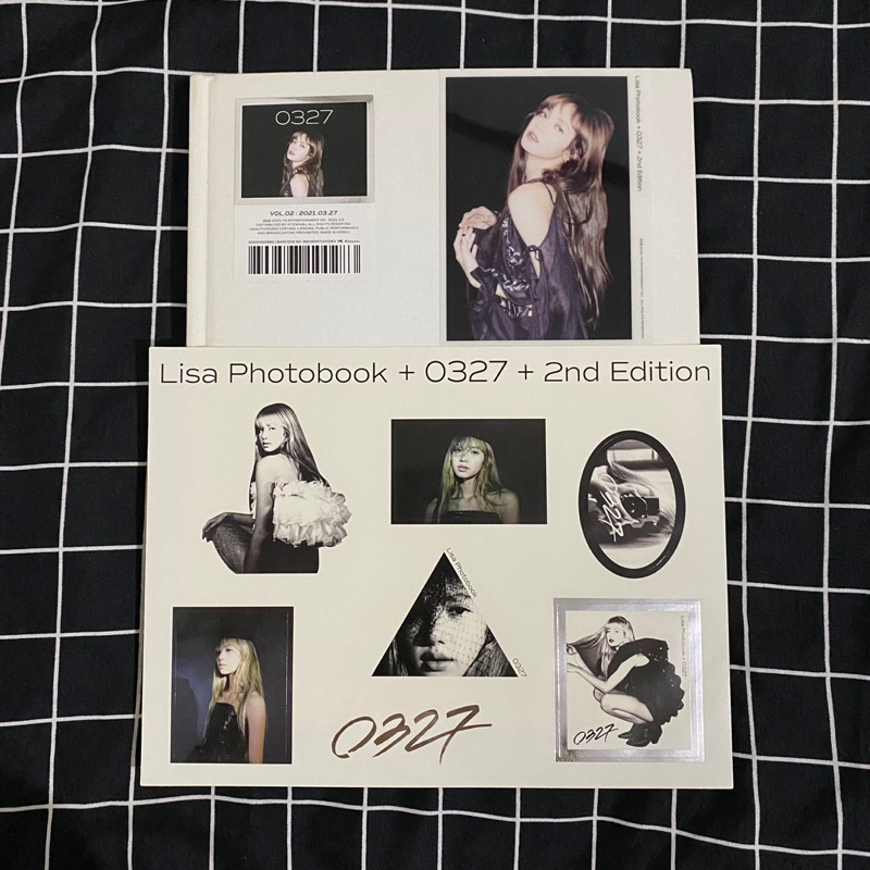 Jual LISA PHOTOBOOK 0327 Vol. 2 (UNSEALED) | Shopee Indonesia