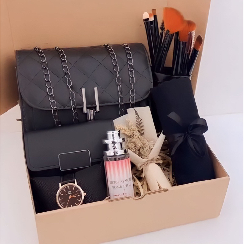 Jual KADO CEWEK / KADO ULANG TAHUN / KADO WISUDA / KADO ANNIV / HADIAH ...