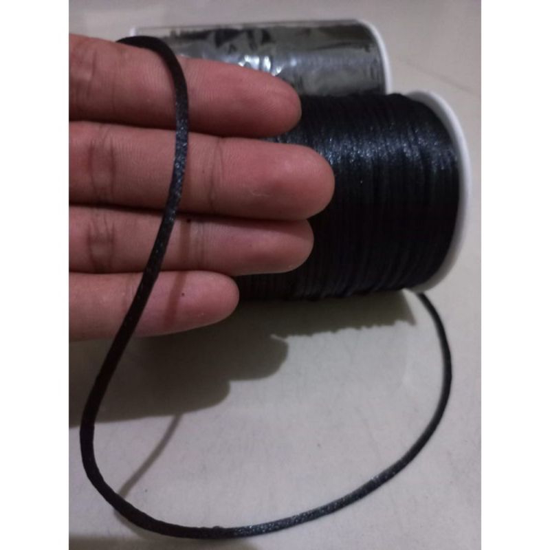 Jual TALI SATIN GRADASI HITAM 2MM / TALI CINA HITAM | Shopee Indonesia