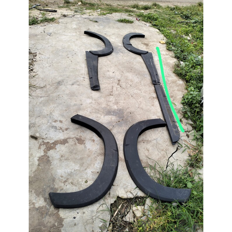Jual Moulding xpander cross | Shopee Indonesia