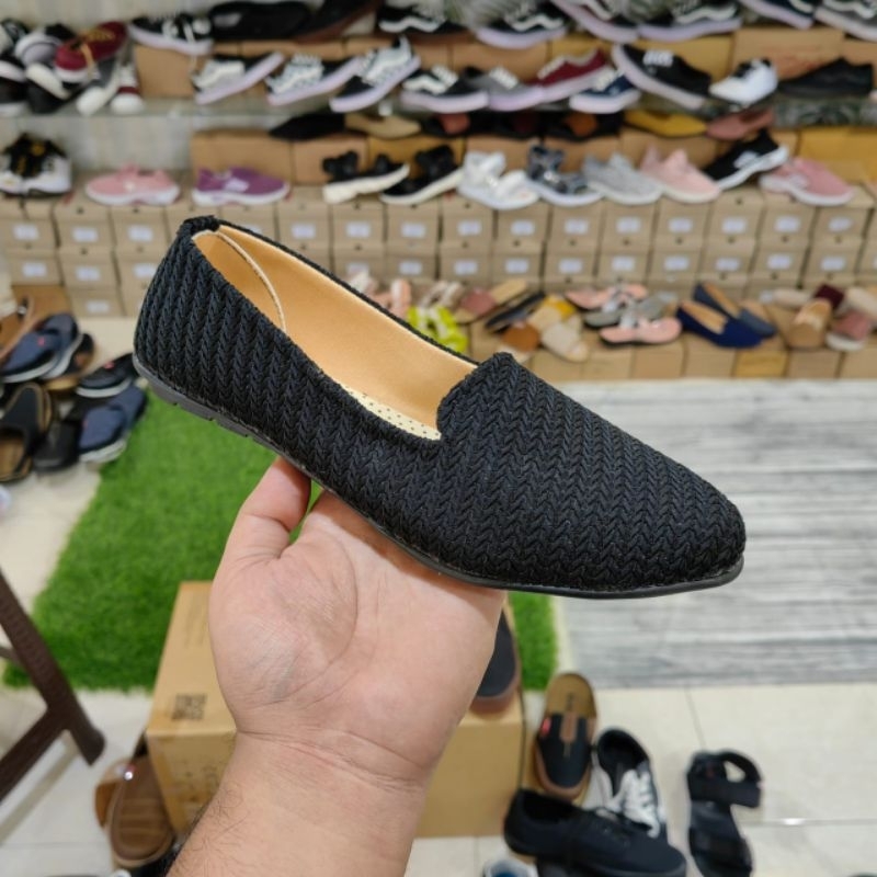 Jual Sepatu slop wanita /sepatu rajut /slop rajut /slop wanita / sepatu ...