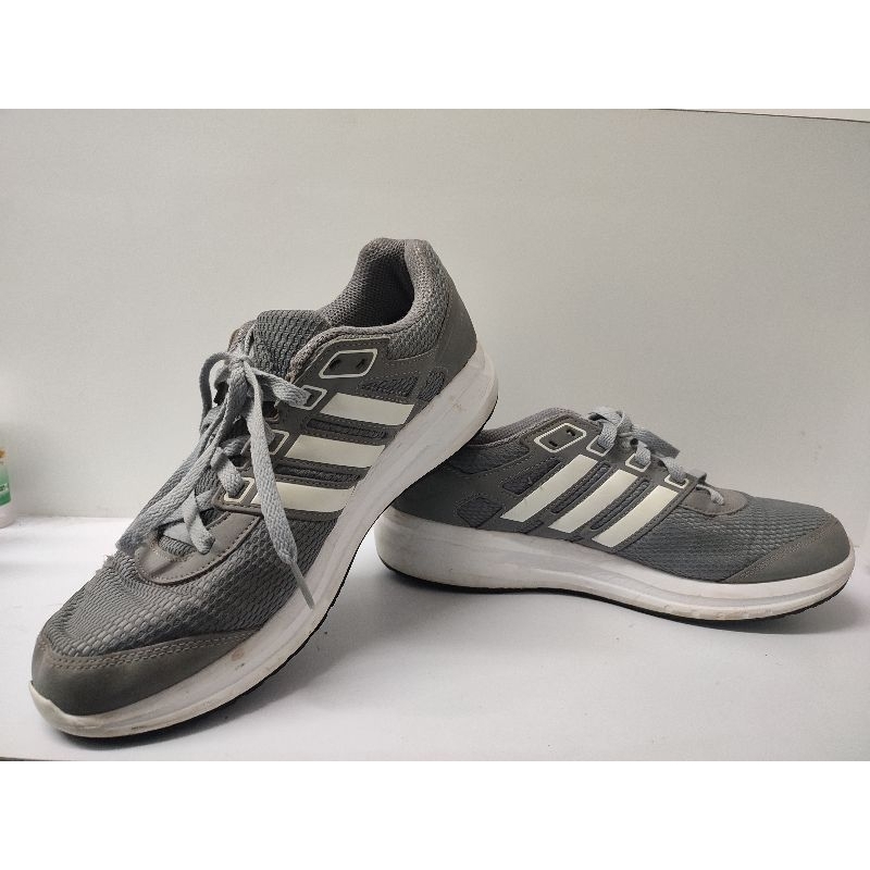 Jual sepatu seken bekas second olahraga lari joging gym sepeda | Shopee ...