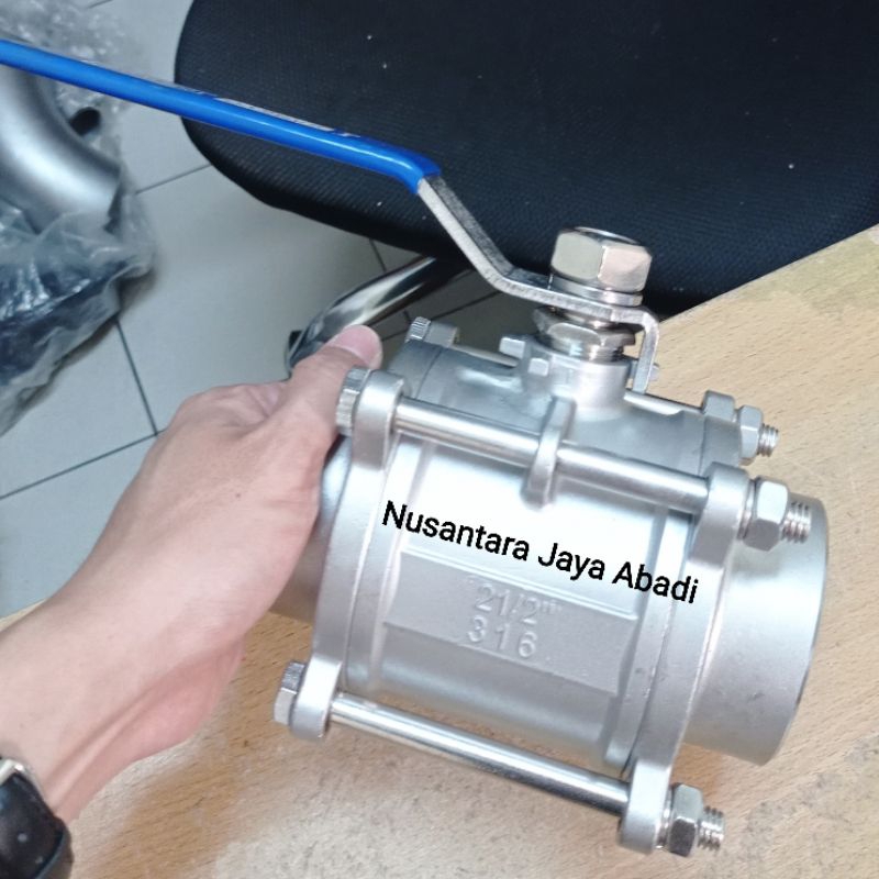 Jual Ball Valve Stop Kran Model 3pc Stainless 316 Drat 2 1/2 " inchi DN 65 Sankyo | Shopee Indonesia