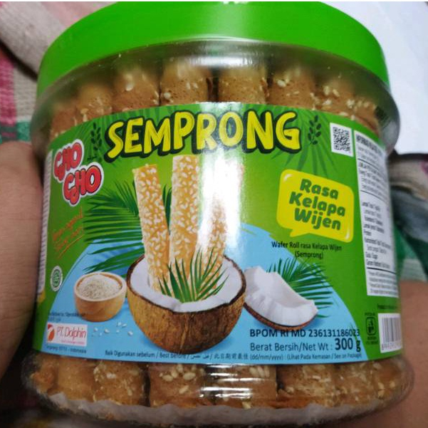Jual CHO CHO Wafer Roll Semprong Kelapa Wijen Pack 300gr | Shopee Indonesia